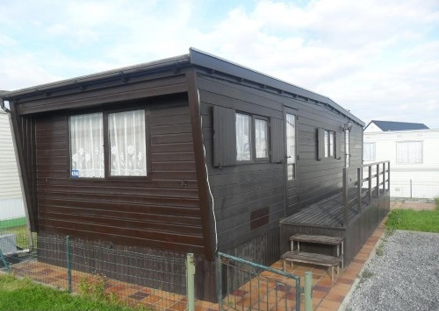 Stacaravan caravane residentiele chalet hout